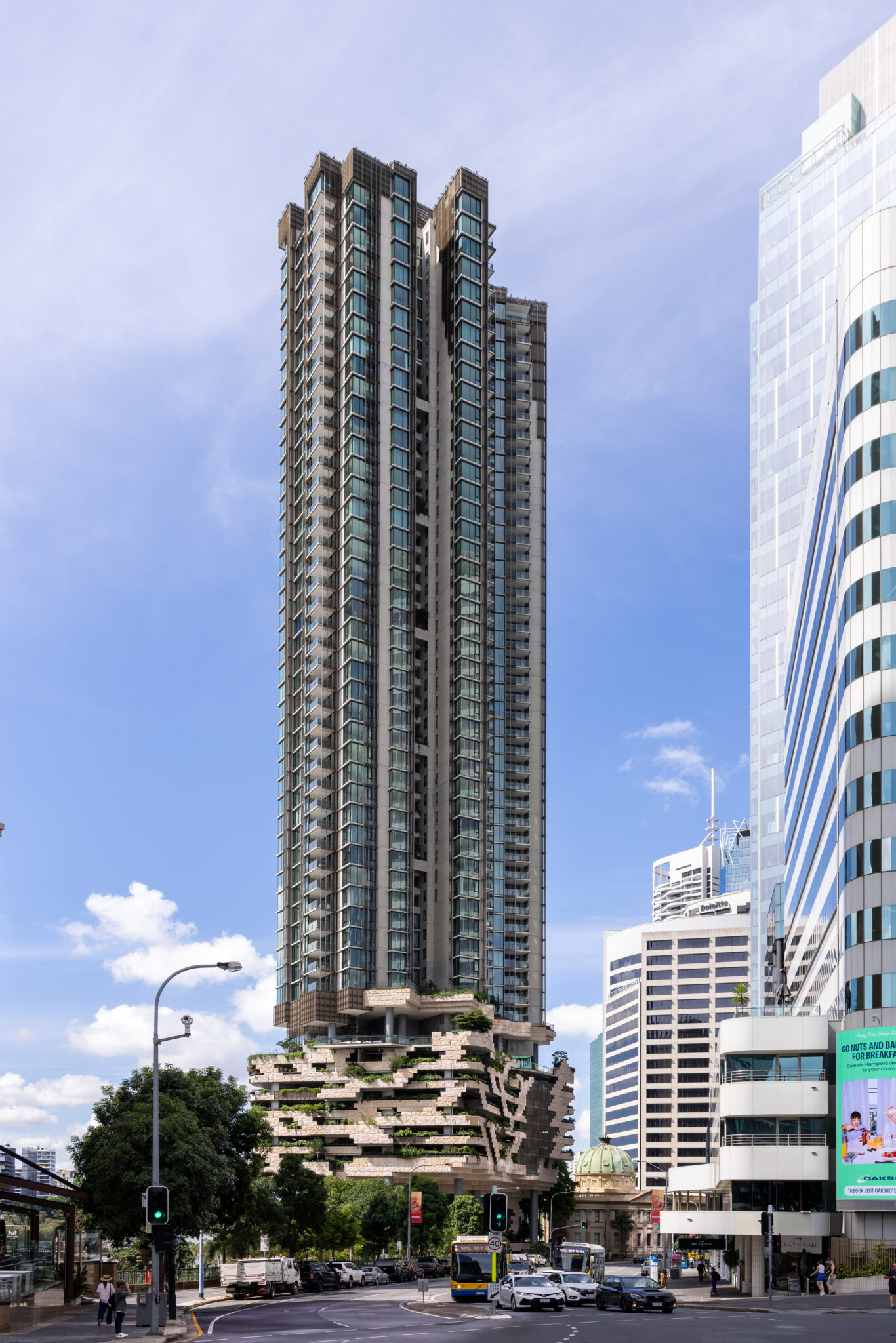 Case Study – 443 Queen Street - Classic Architectural Group