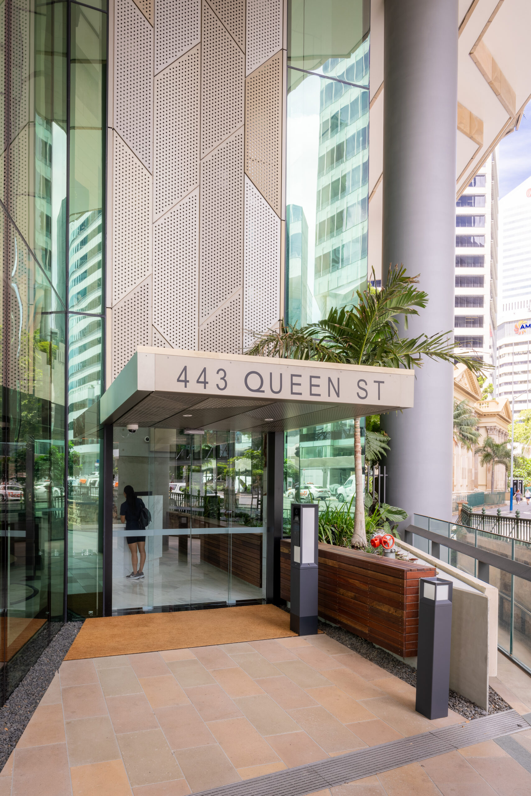 Case Study – 443 Queen Street - Classic Architectural Group
